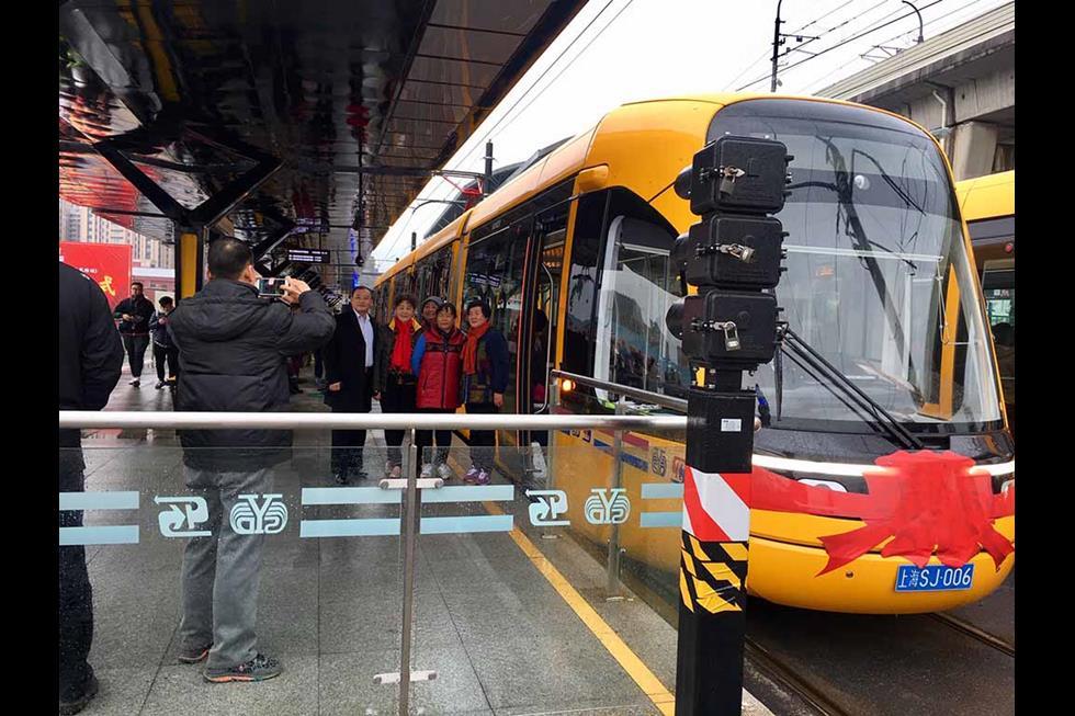 Songjiang tramway opens in Shanghai | Metro Report International ...